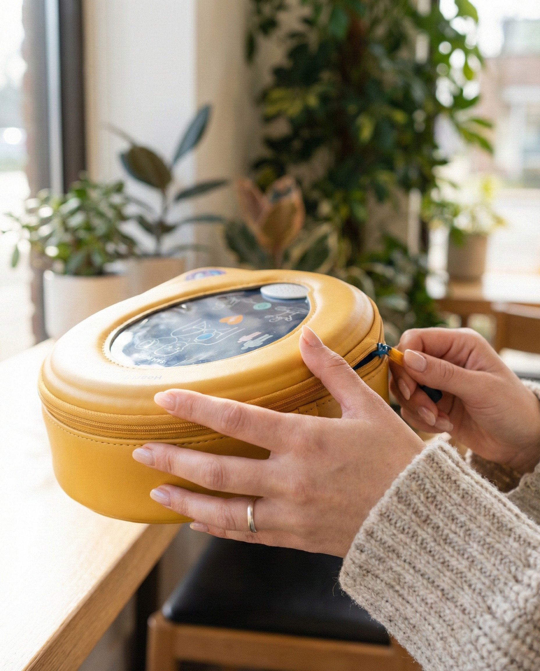 Refurbished AED vs. New AED: Pros, Cons, and Cost Comparison - Purchase ...